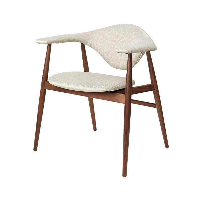 Gubi Masculo Chair | Italian Design & Danish Craftsmanship