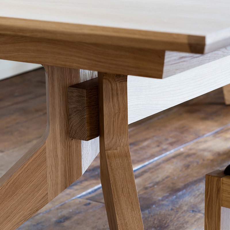 Case Cross Extendable Dining Table | Olson & Baker UK